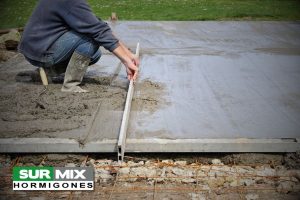 Hormigón para Radier: ¿Qué es y por qué es la base sólida de tu proyecto? – Surmix Hormigones ...